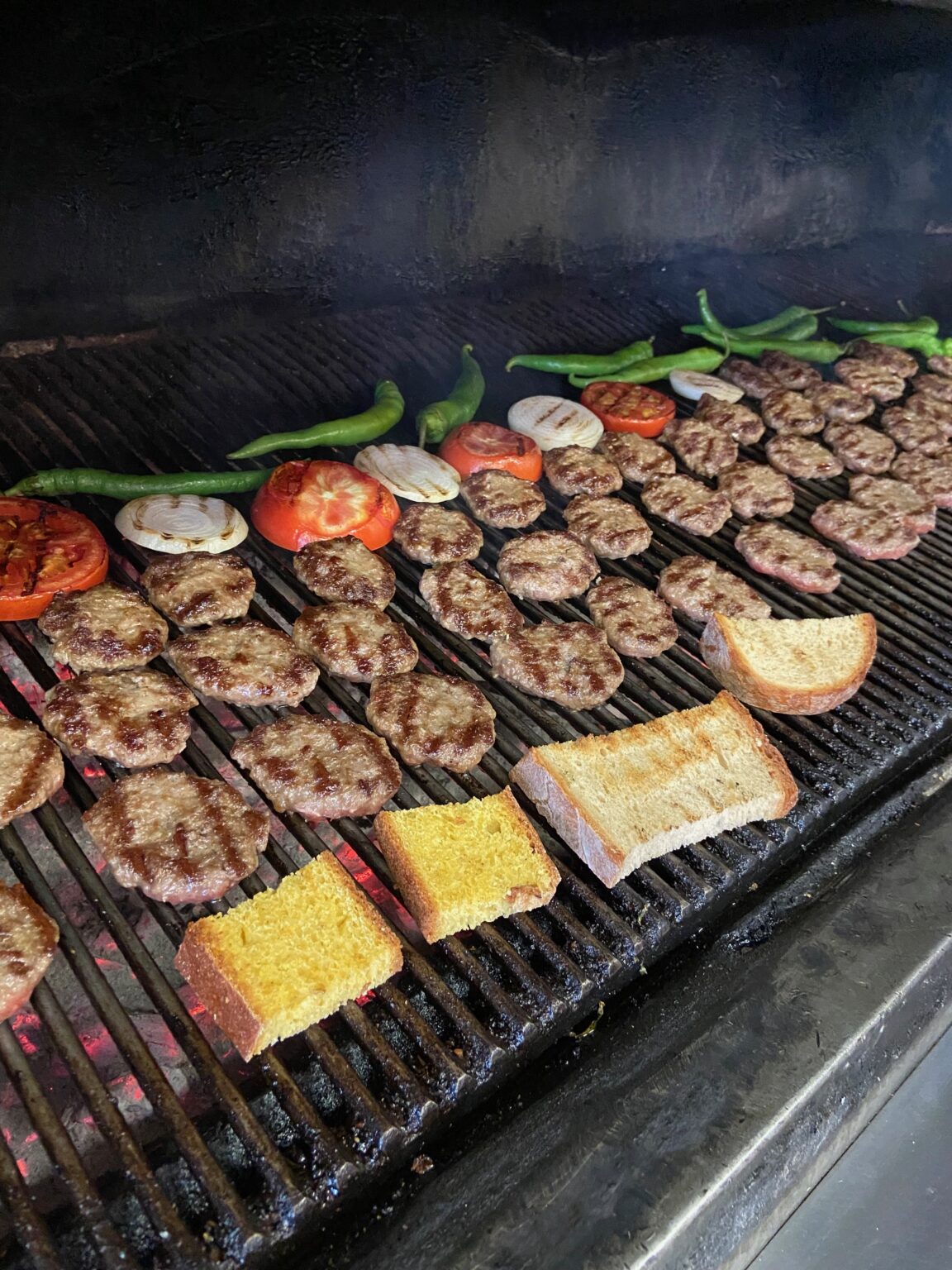 Turkish Meatballs Kofte: How to Make Authentic Turkish Köfte - Turkish ...