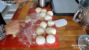 Turkish Pita Bread "Gobit" - Turkish Food Travel