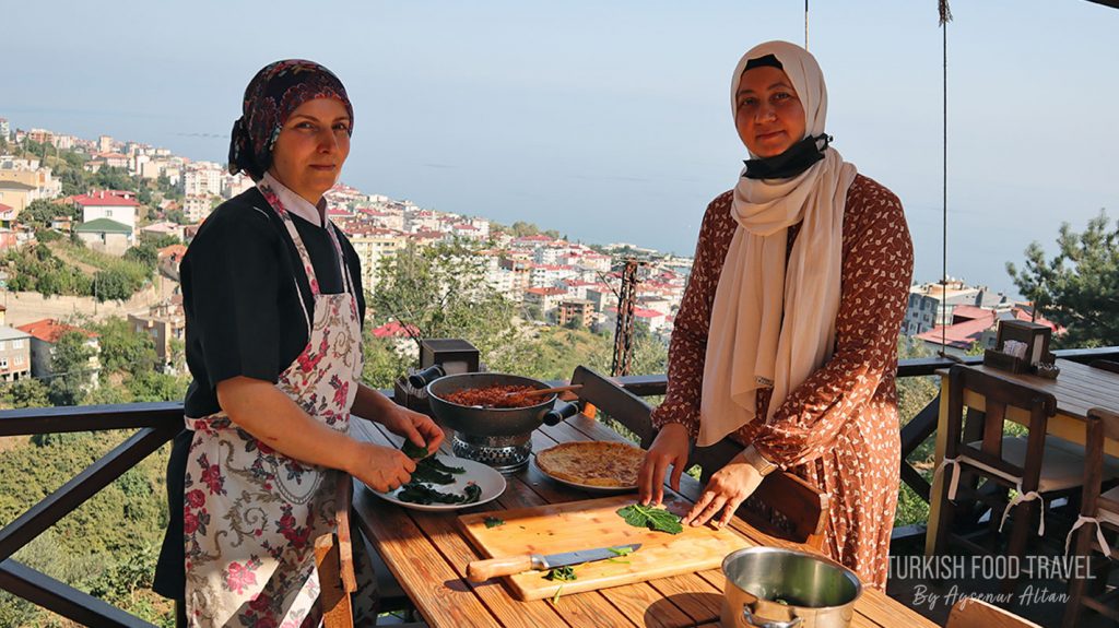 Turkish Pita Bread "Gobit" - Turkish Food Travel