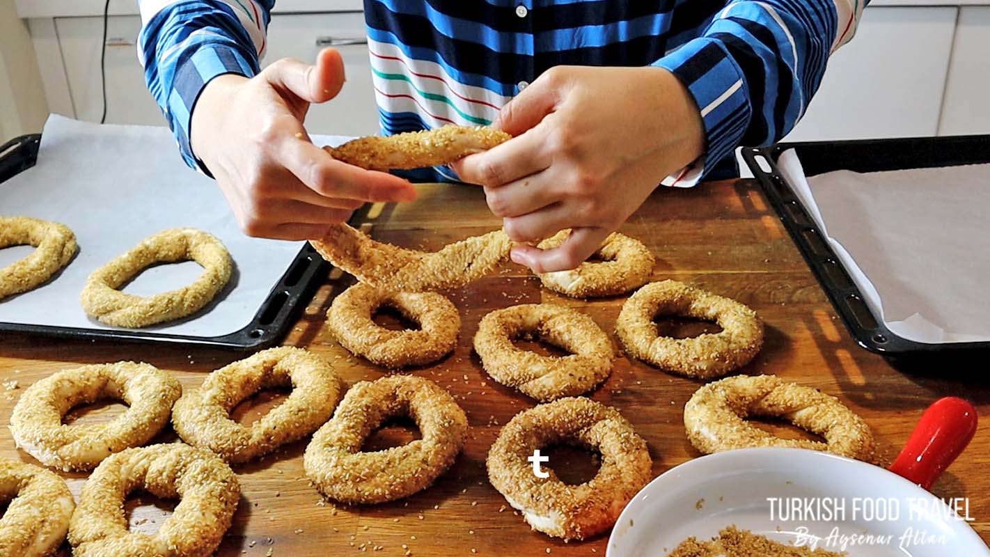 Simit Recipe - All You Need To Know - Turkish Food Travel