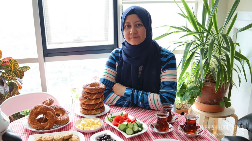 Simit Recipe - All You Need To Know - Turkish Food Travel