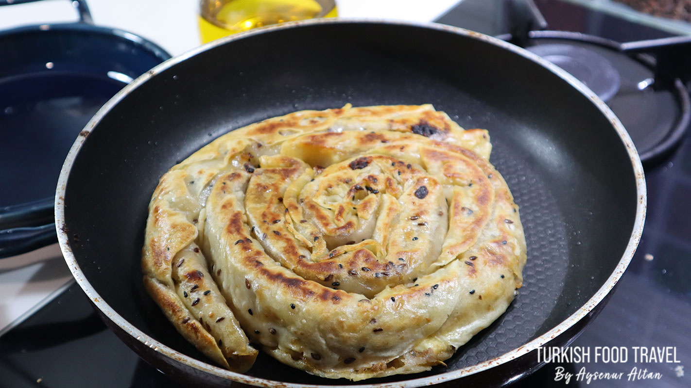 Borek Recipe In 15 Minutes - Turkish Food Travel